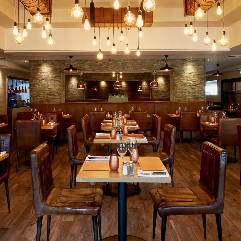 Dining Options - Hunter Lodges